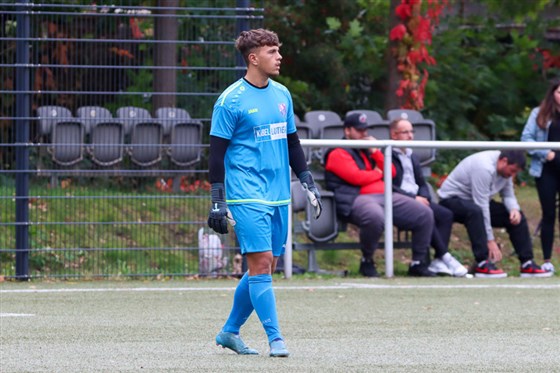 Mannschaft des Jahres 2024: FCE Bamberg 2 im lila-blau-weißen Himmel ...